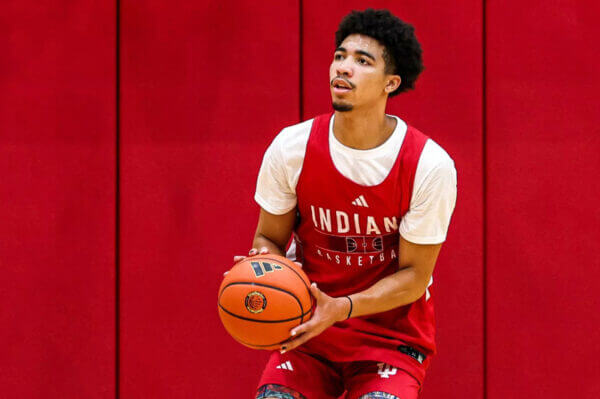 Devin Davis in serious condition following accident - Inside the Hall ...