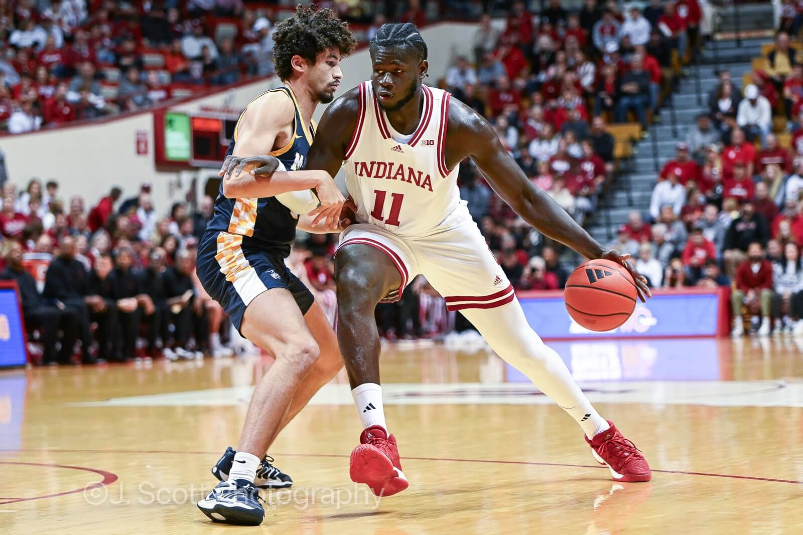 Oumar Ballo, Malik Reneau establish new ‘buddy ball’ tandem in dominant ...