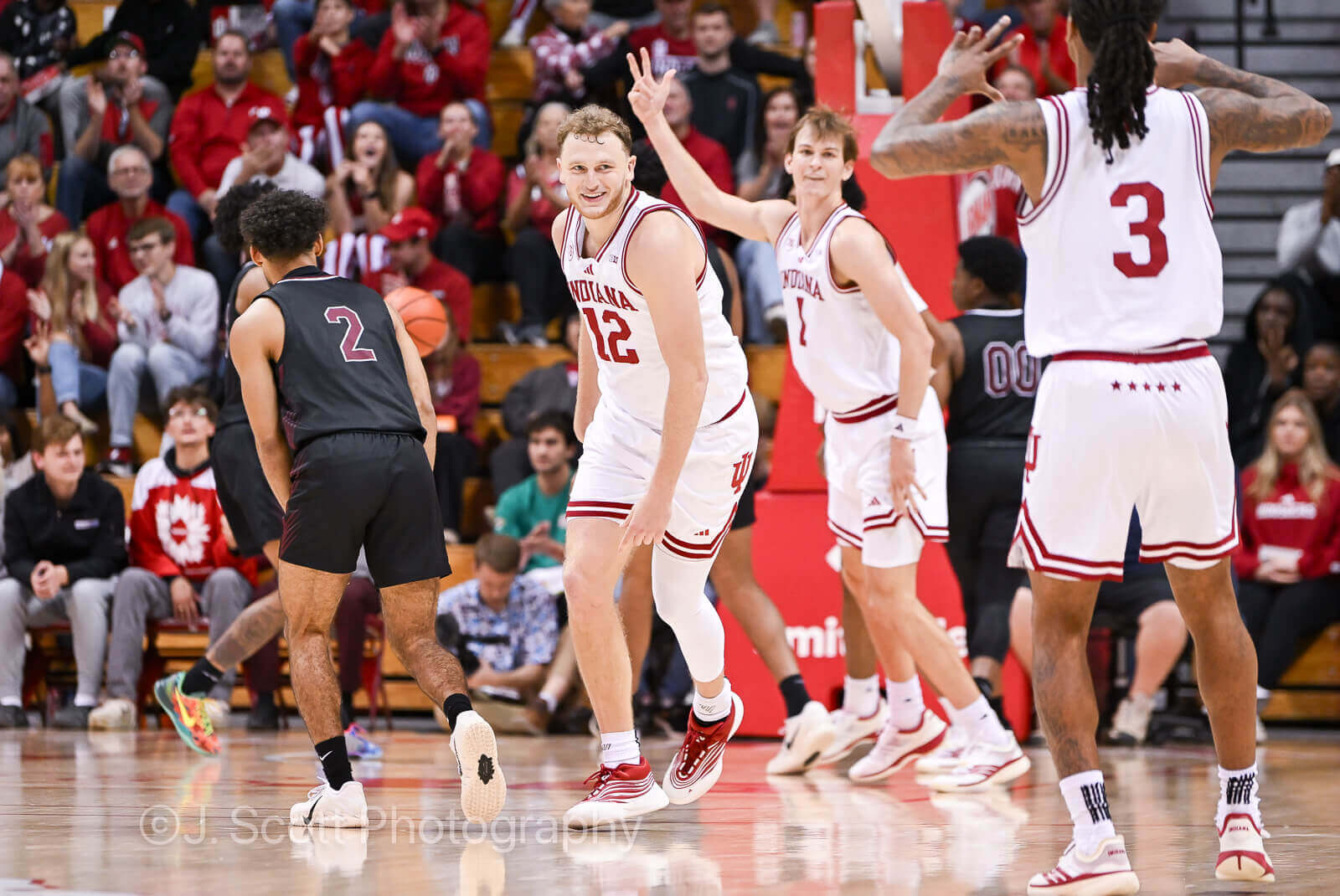 Open Thread: Discuss IU basketball's home game against Milwaukee ...