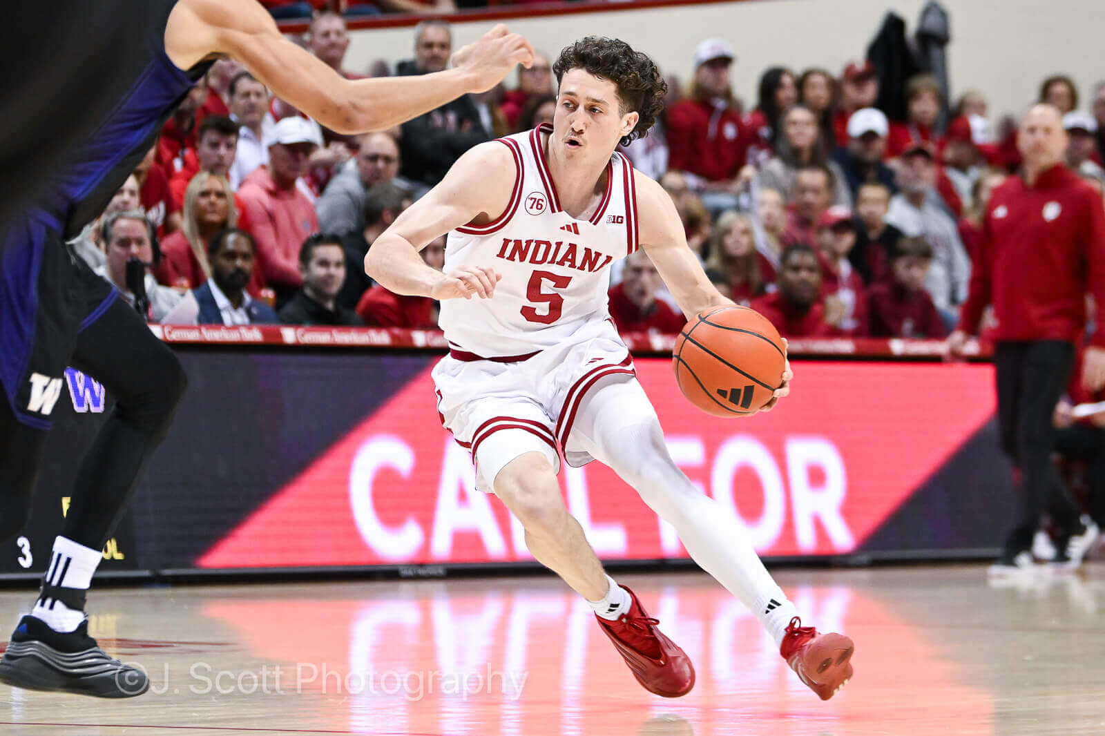 Conor Enright’s all-around effort lifts Indiana past Washington ...